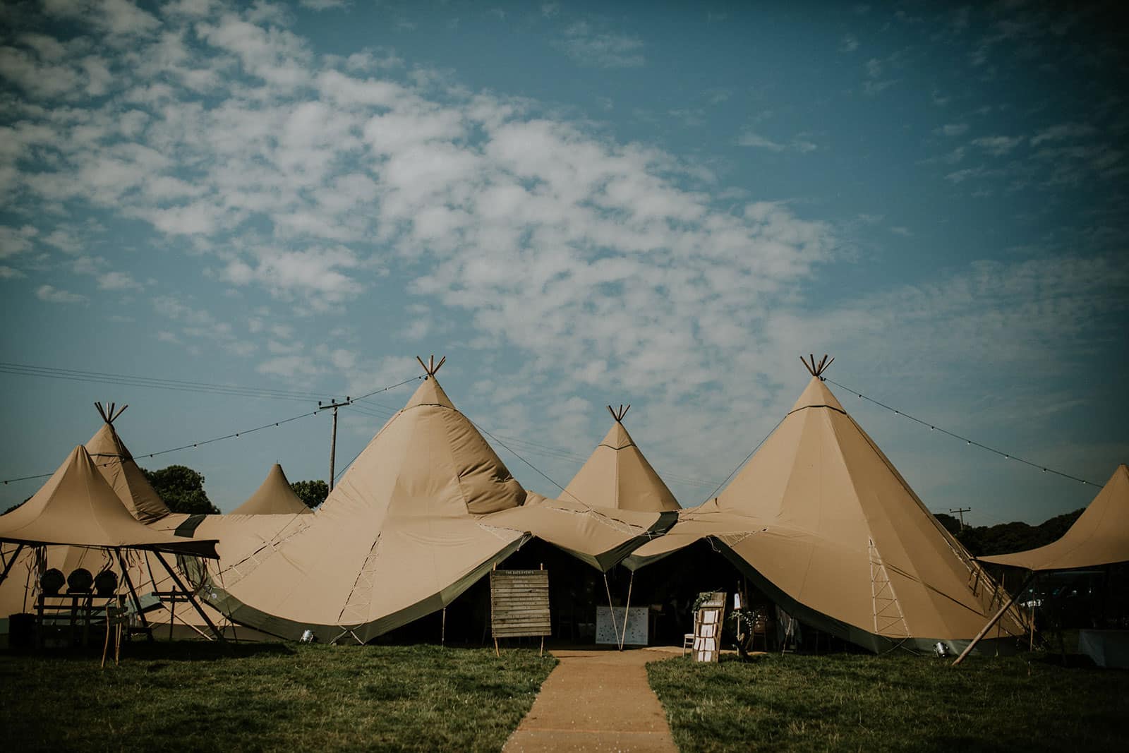 World Inspired Tents Wedding Tipis in Cornwall | eeek!